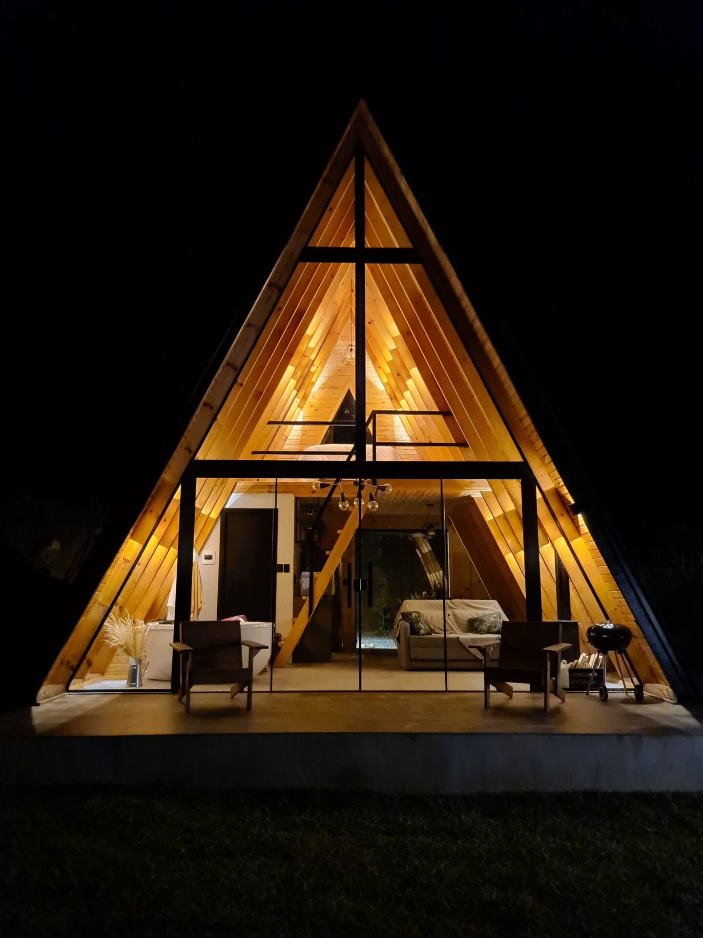 Refúgio da Neve! Cabana A-frame Exclusiva - Holmy